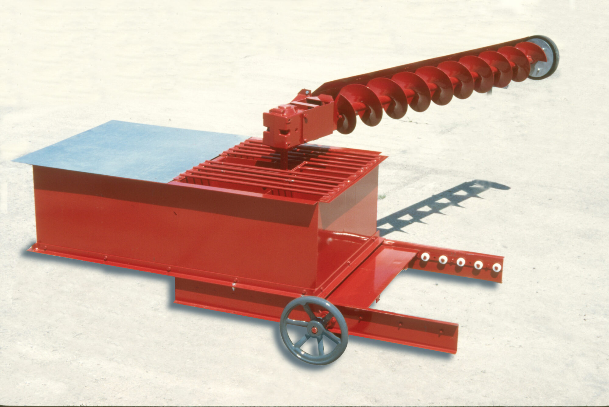 Commercial Duty Power Sweep - Sudenga Industries Inc.