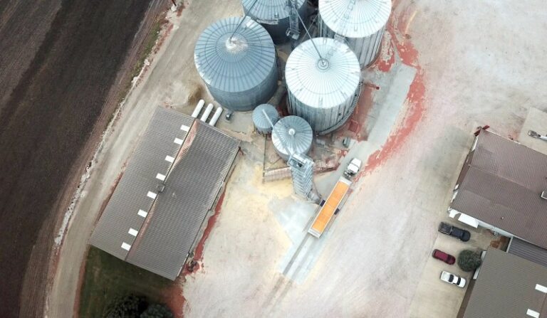 Shallow Double Drive Over (SDDO) receiving pit - Sudenga Industries Inc.