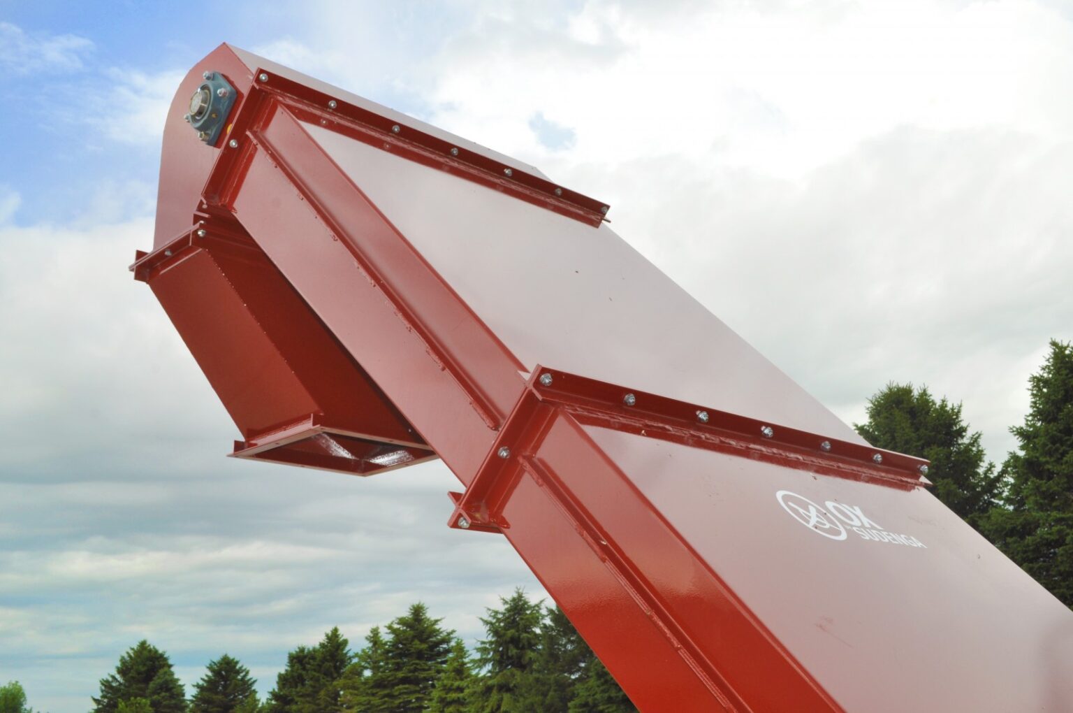 Drive Over Hopper 125 - Sudenga Industries Inc.