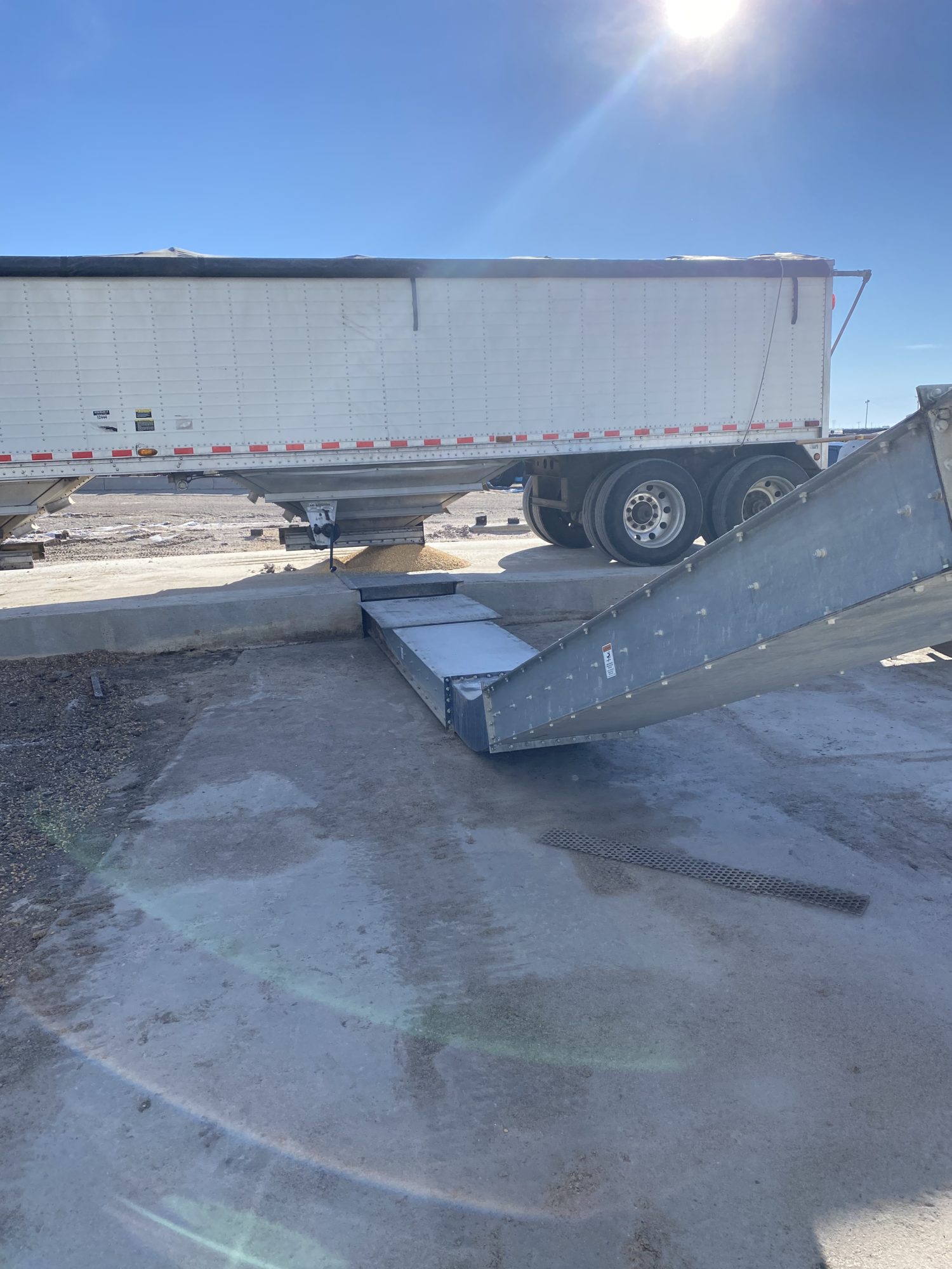 Low-Profile Chain Conveyors - Sudenga Industries Inc.